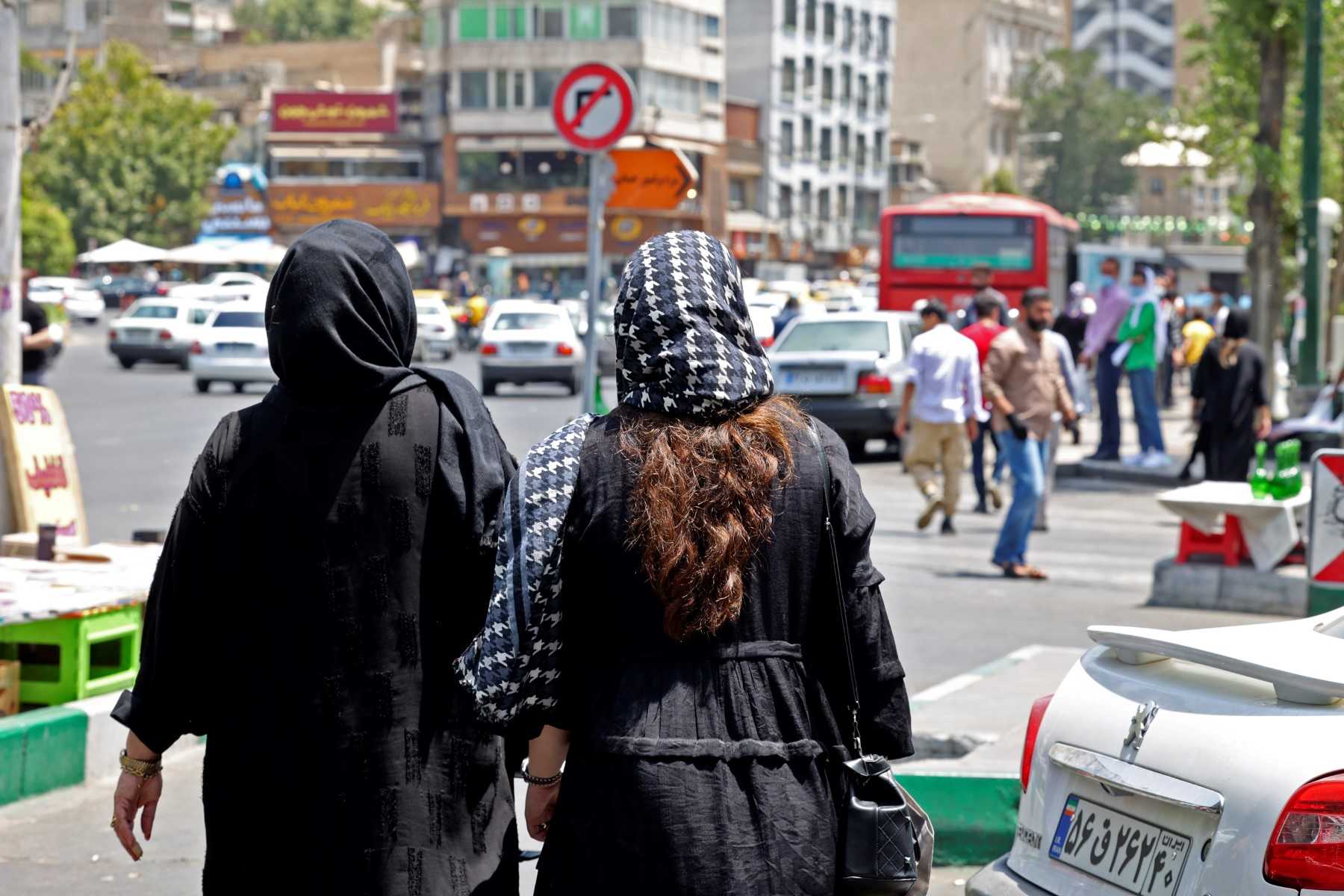 Khamenei adviser says Tehran 'capable of building nuclear bomb ...