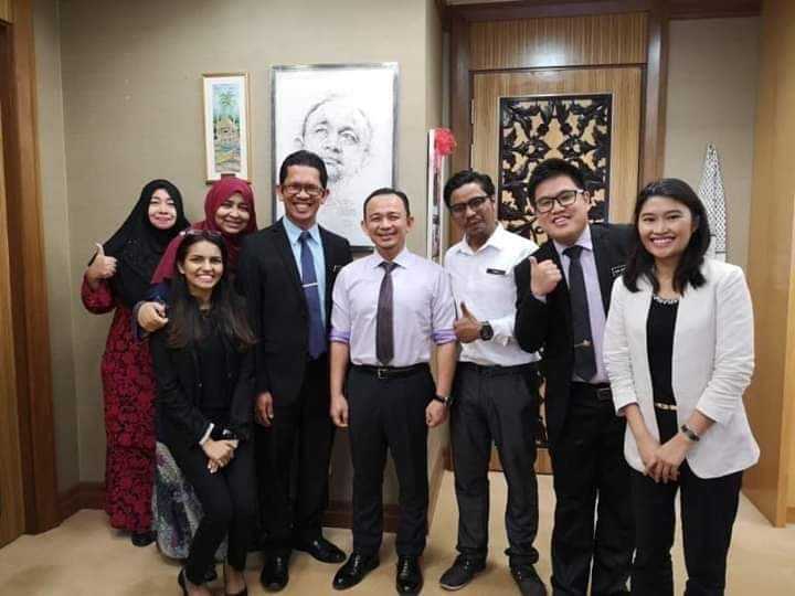 Cikgu berkempen untuk Maszlee atau silibus murid? | MalaysiaNow