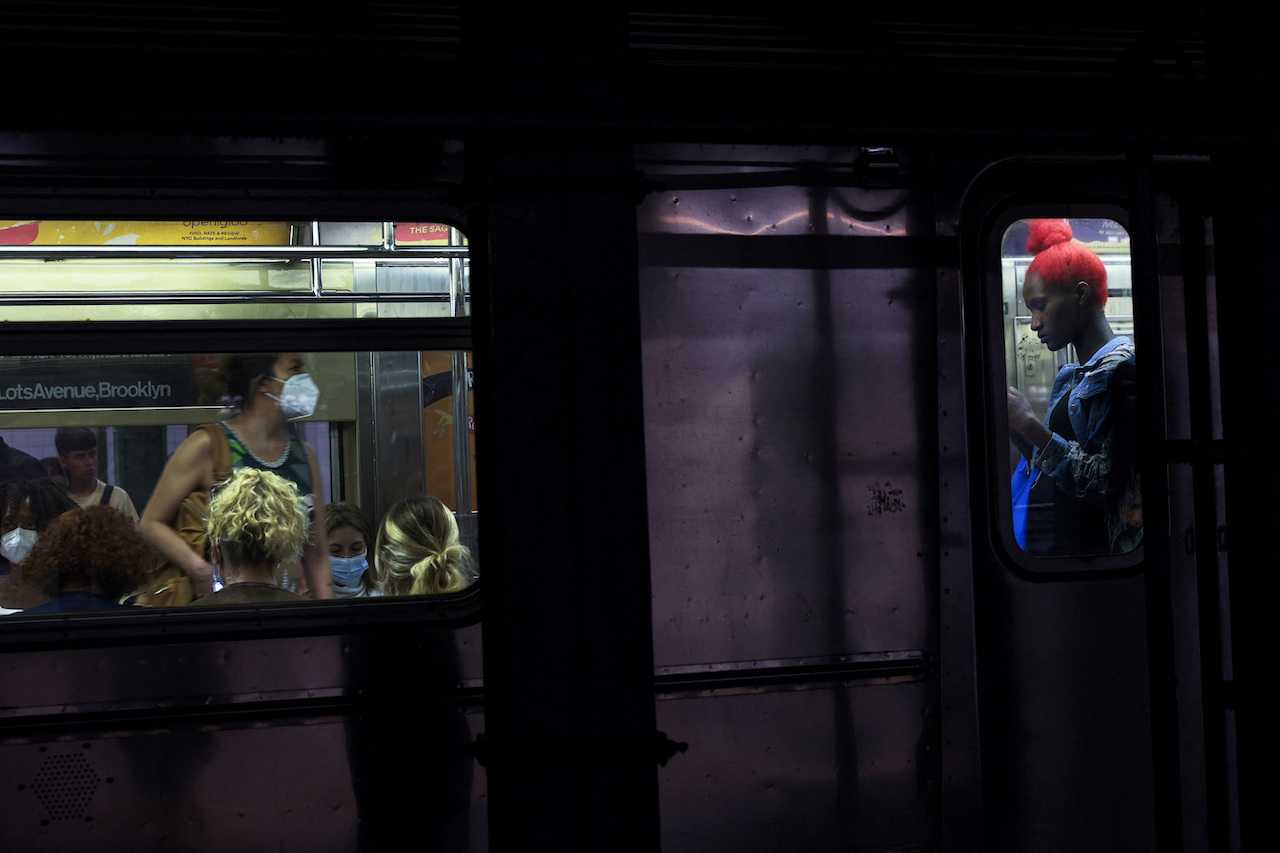 New York City man dragged, killed after clothes catch in subway train ...