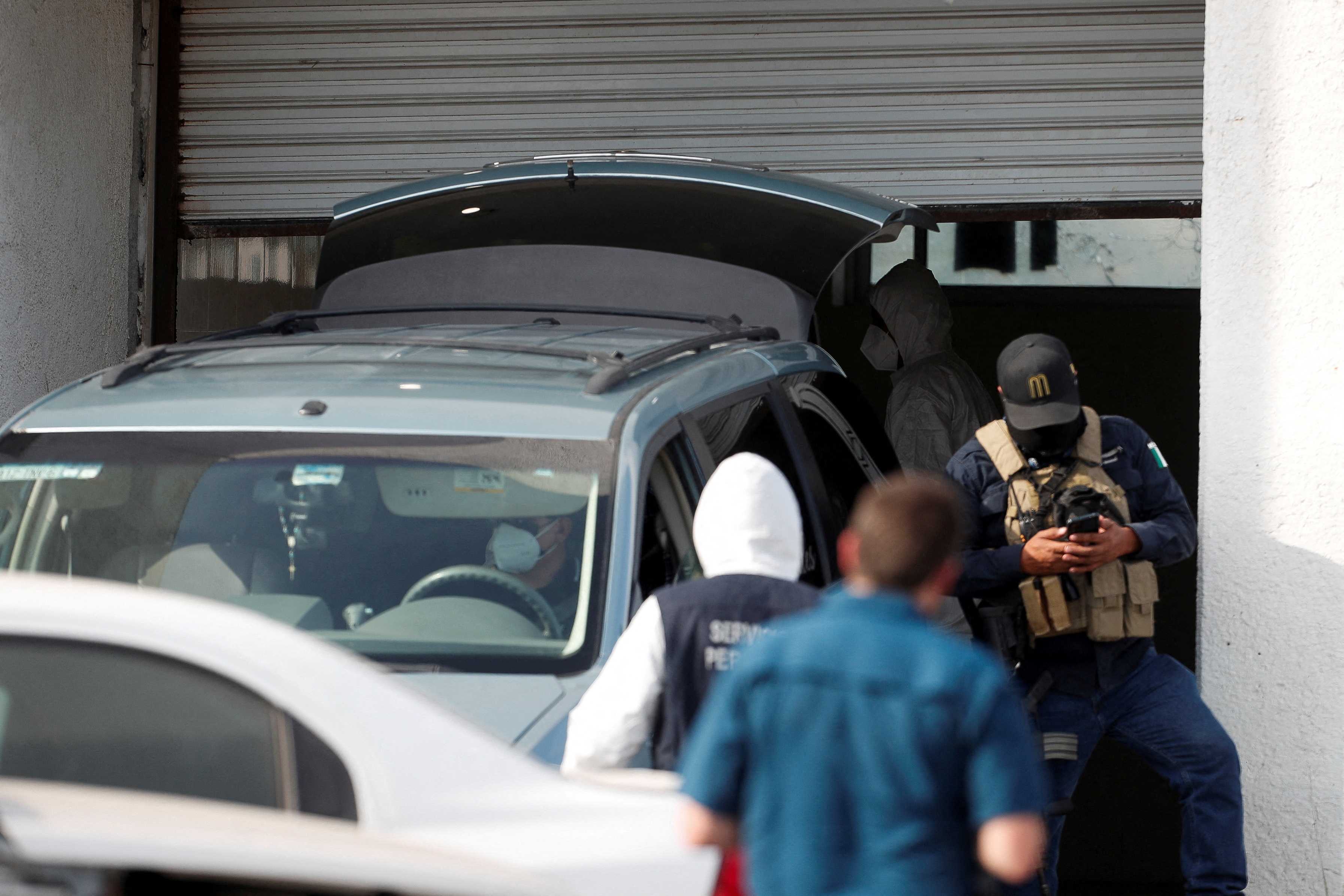 Mexican cartel says sorry for attack on Americans, bodies return to US ...