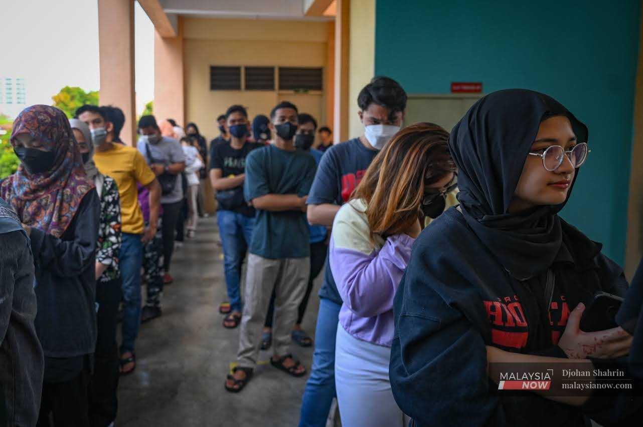 Label pengundi PN berpendidikan rendah hujah kurang cerdik, kata ... Label pengundi PN berpendidikan rendah hujah kurang cerdik, kata ...