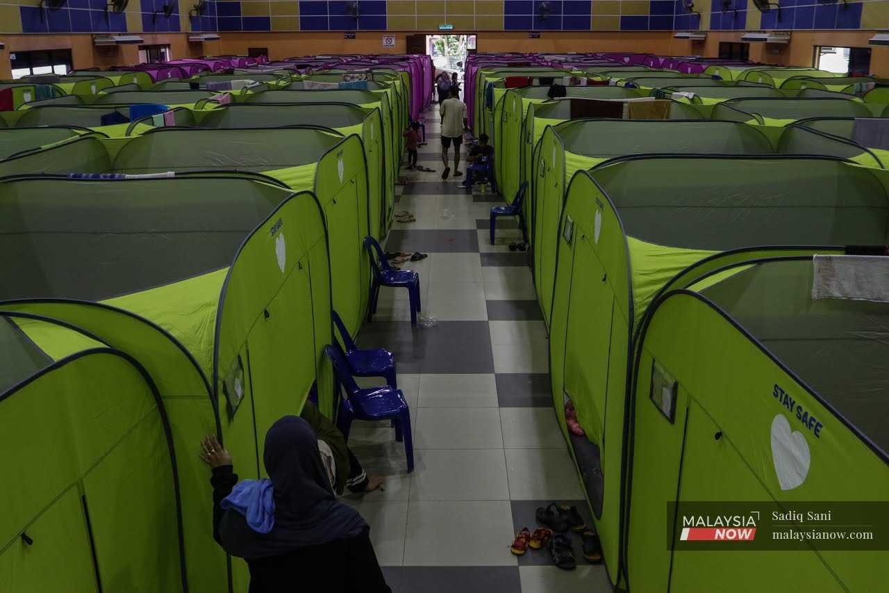 Over 31,000 still at flood relief centres in Johor | MalaysiaNow