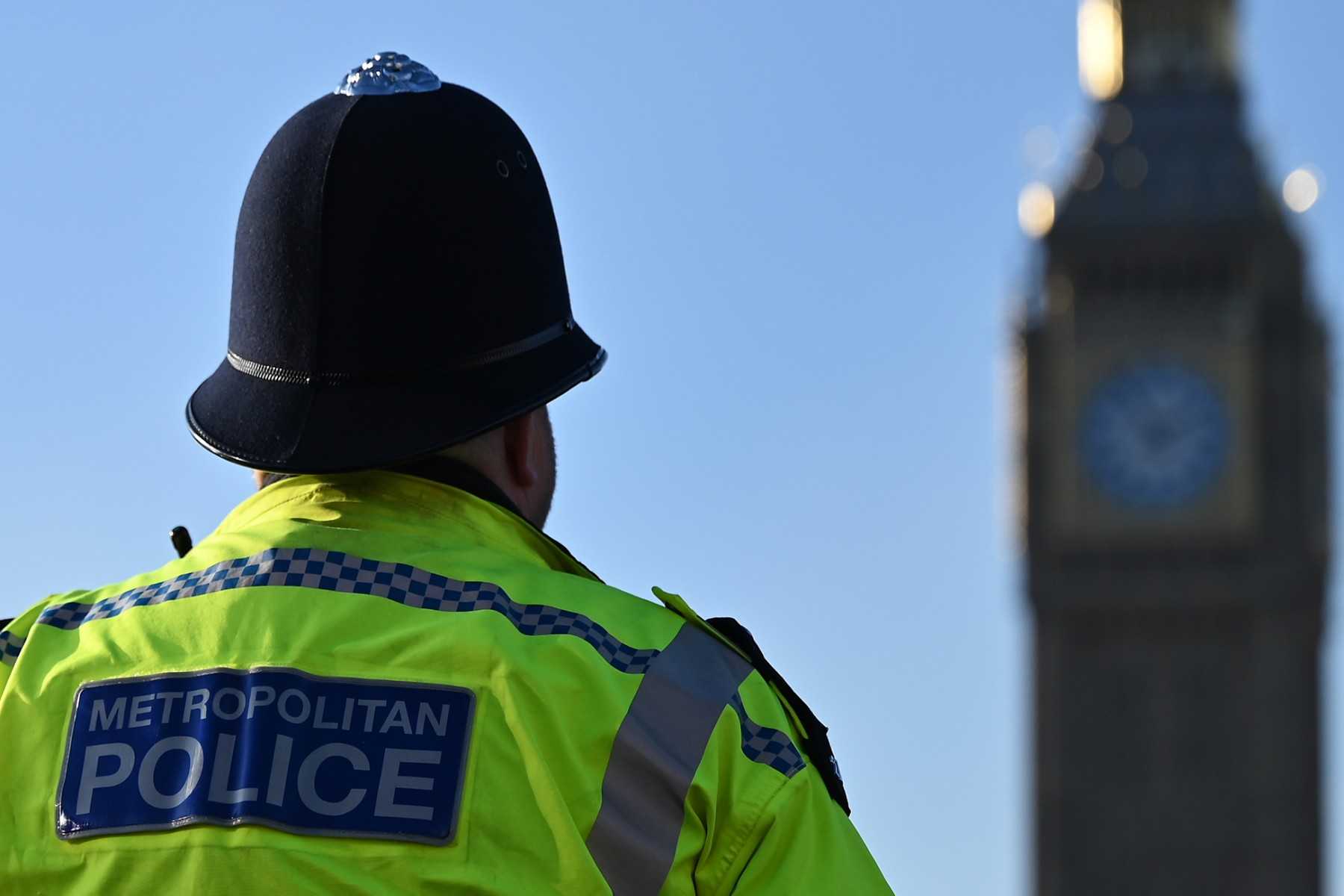 UK's largest police force needs 'complete overhaul', report says ...
