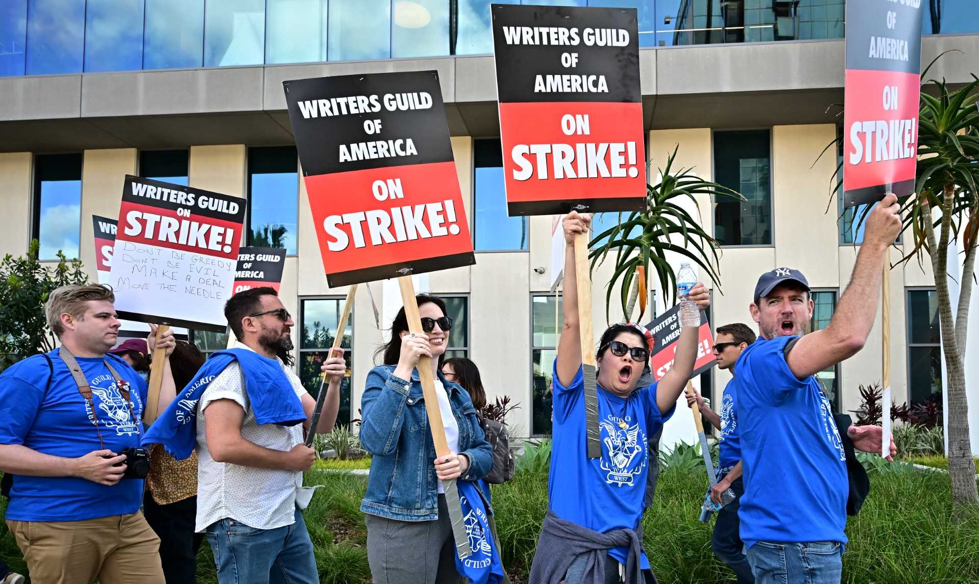 Picket lines in Hollywood as writers go on strike | MalaysiaNow