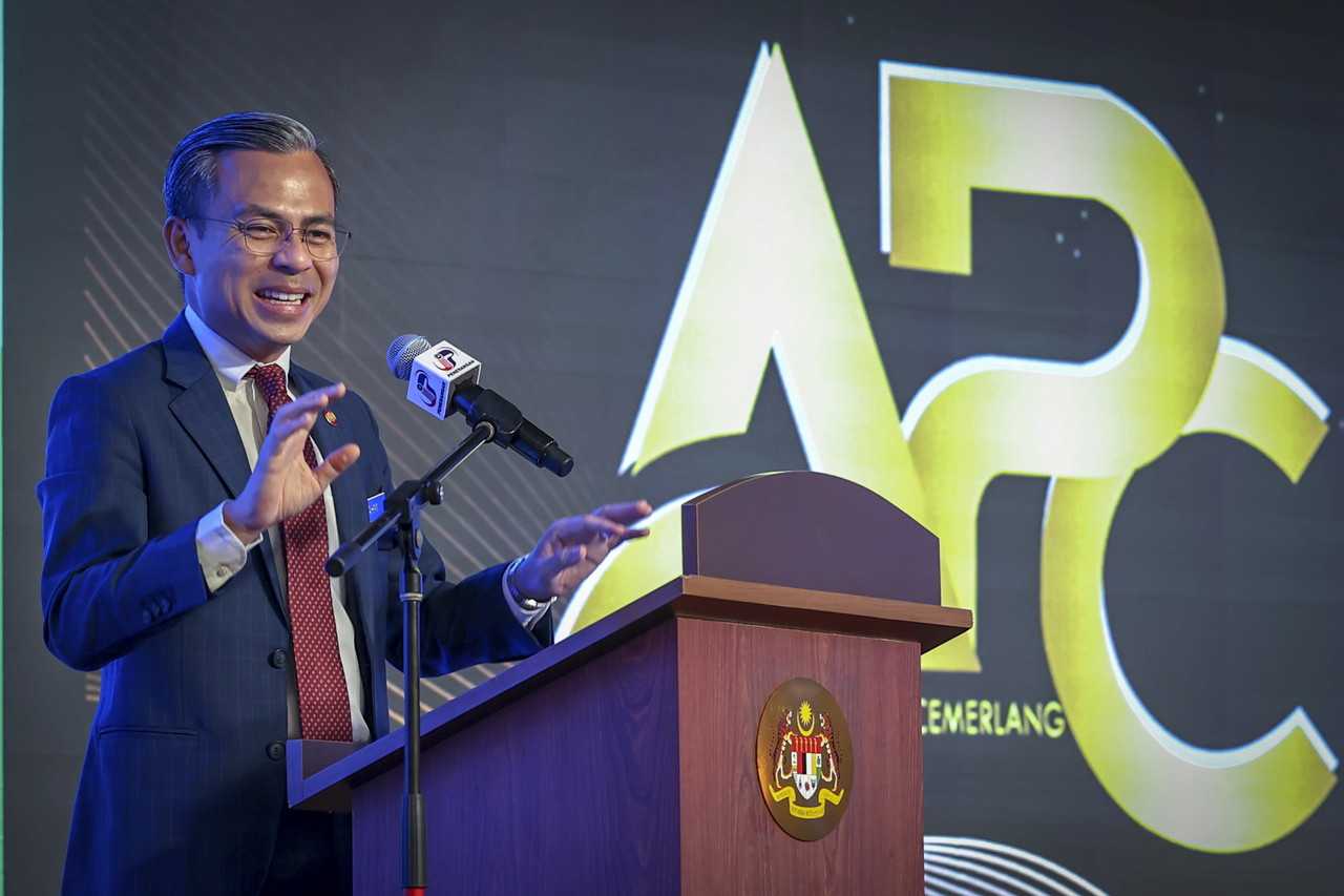 Fahmi wants MACC to monitor his officers | MalaysiaNow