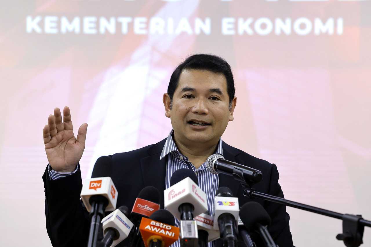 Pemimpin Umno saling bertengkar kerana Rafizi | MalaysiaNow