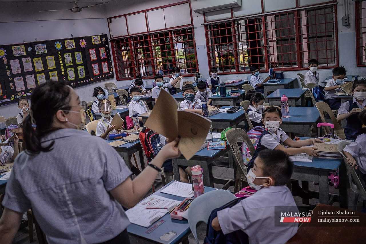 Educationist warns against policy flip-flops according to govt ...