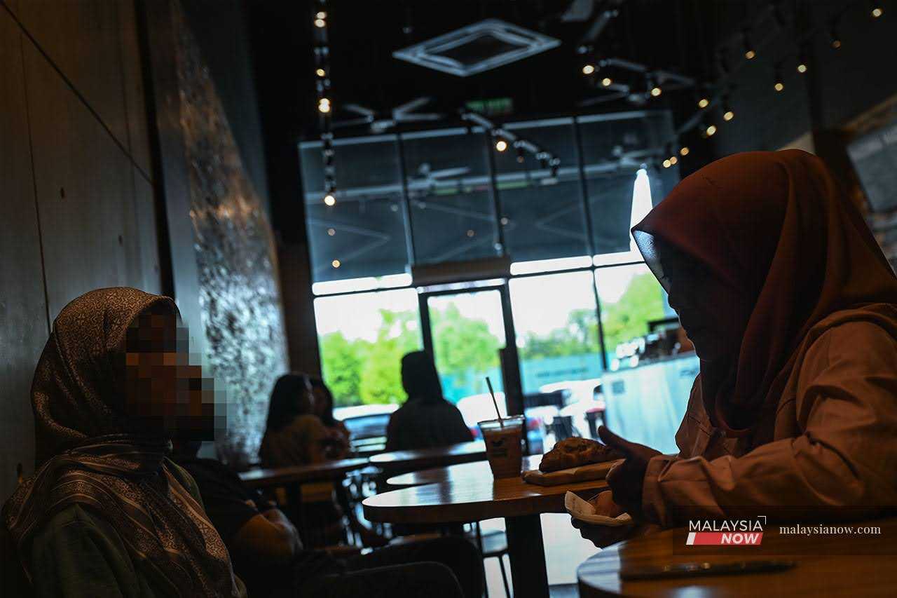 'Where are our children?' Parents desperately searching for children ...